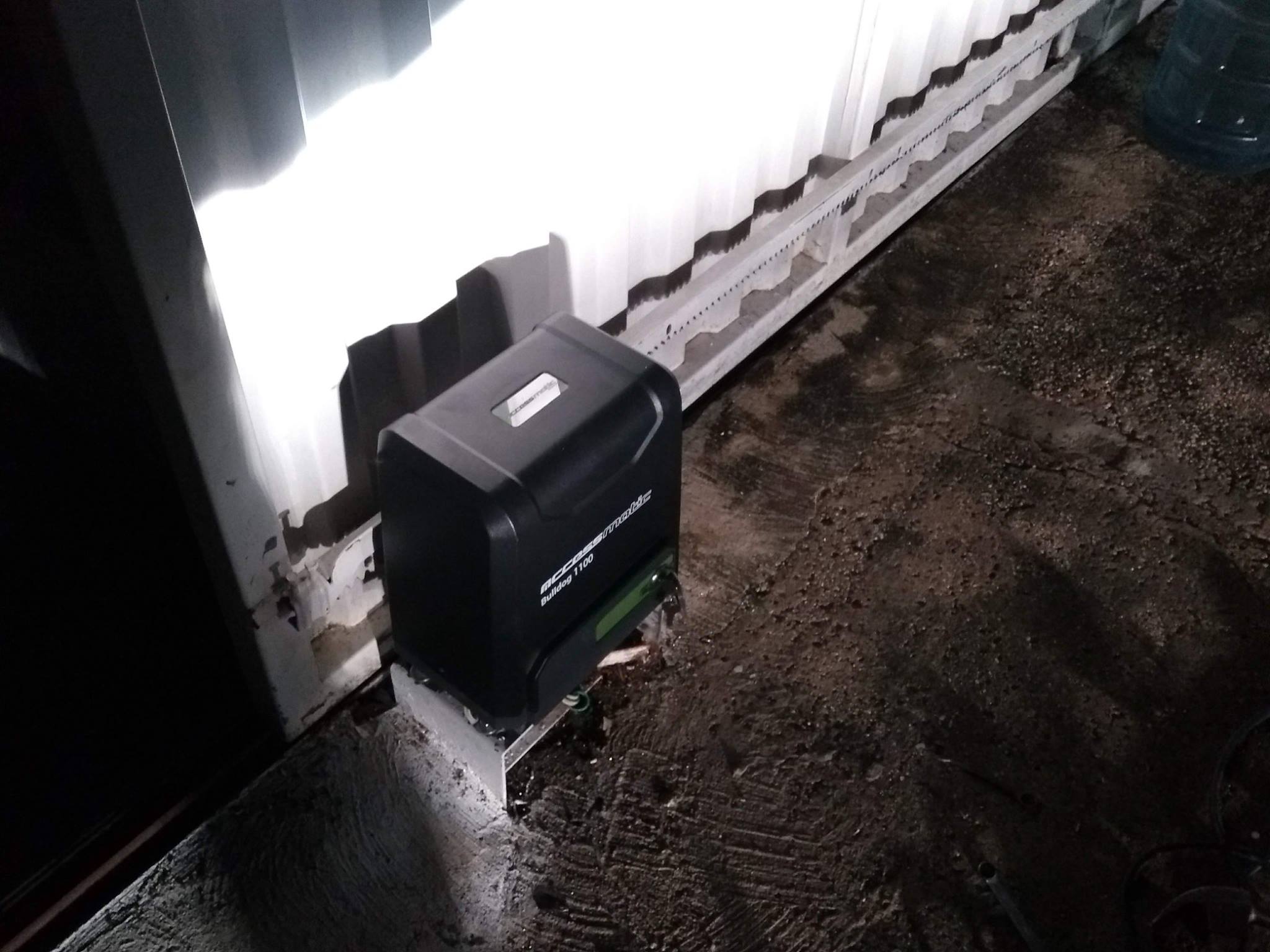 ElectricAccess – Suministro e instalación de motores electrónicos, portones